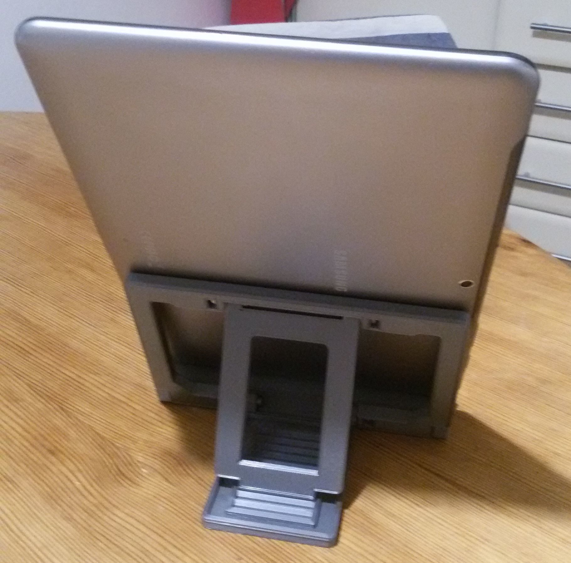 Impression 3D Tablette inclinable pliable / support téléphonique ...