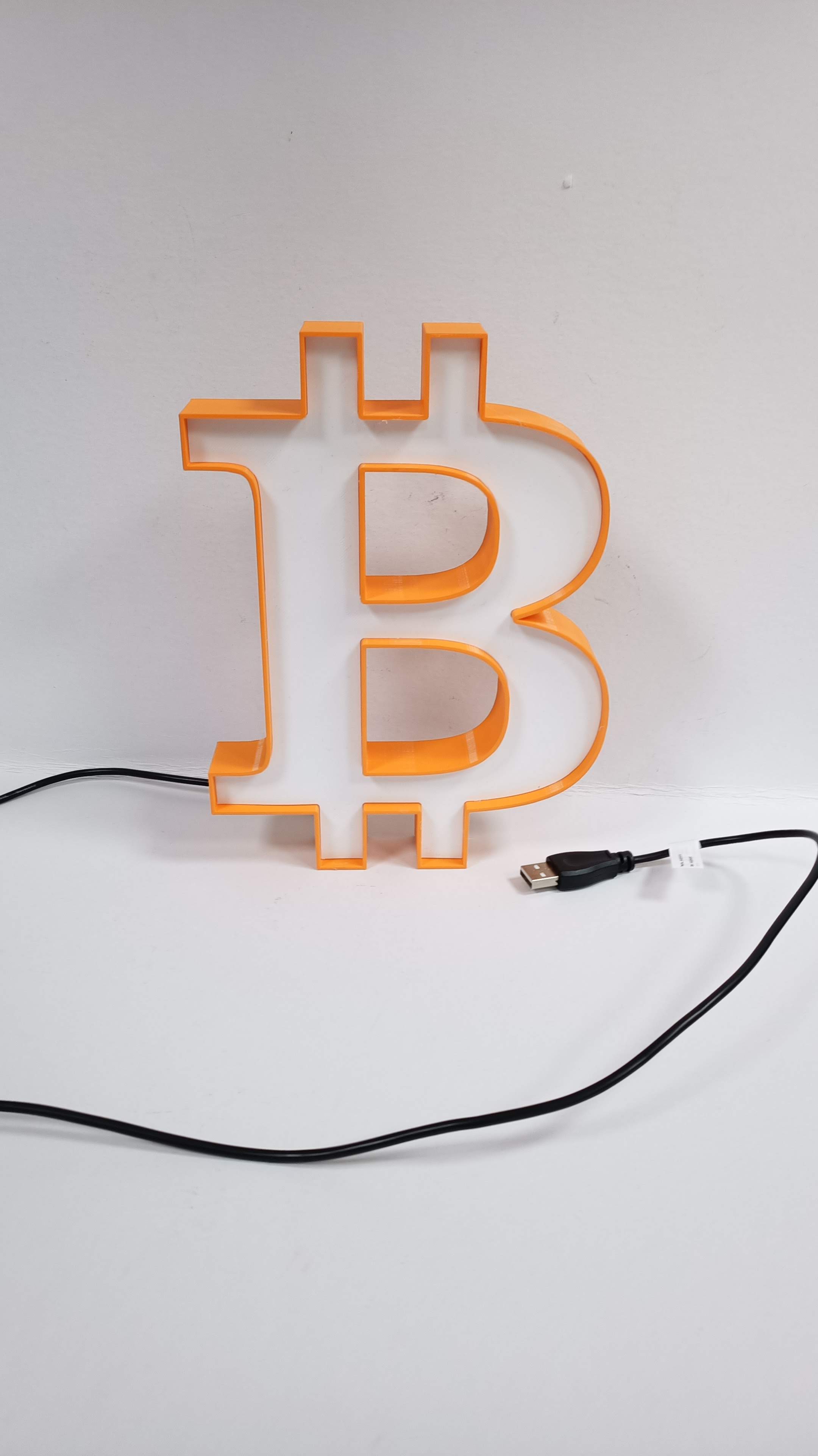 STL-Datei bitcoin logo lampe 👽・Design für 3D-Drucker zum herunterladen ...
