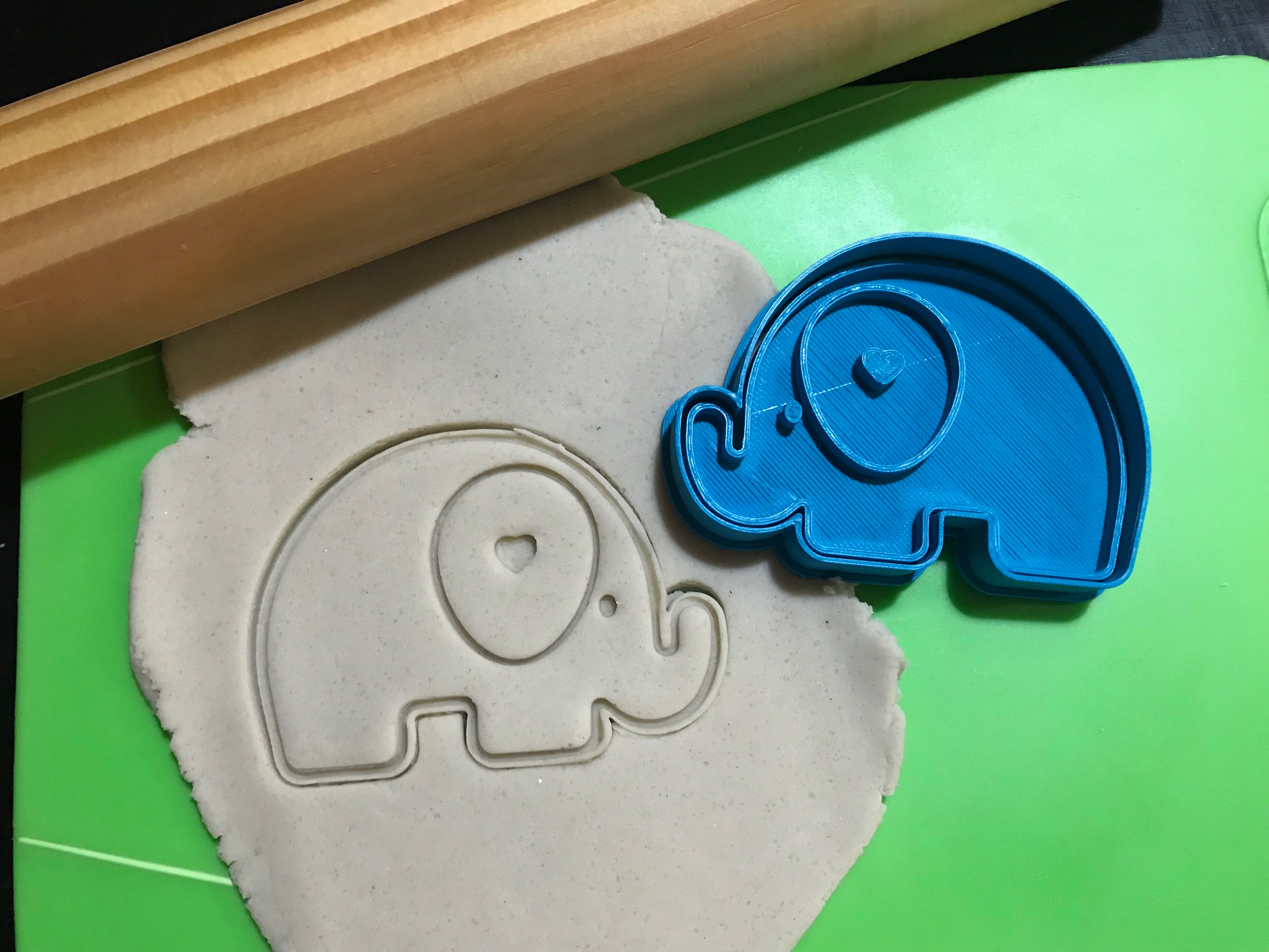 Файл 3D Baby Elephant Heart Cookie Cutter. Stamp + Cutter・3D модель для ...