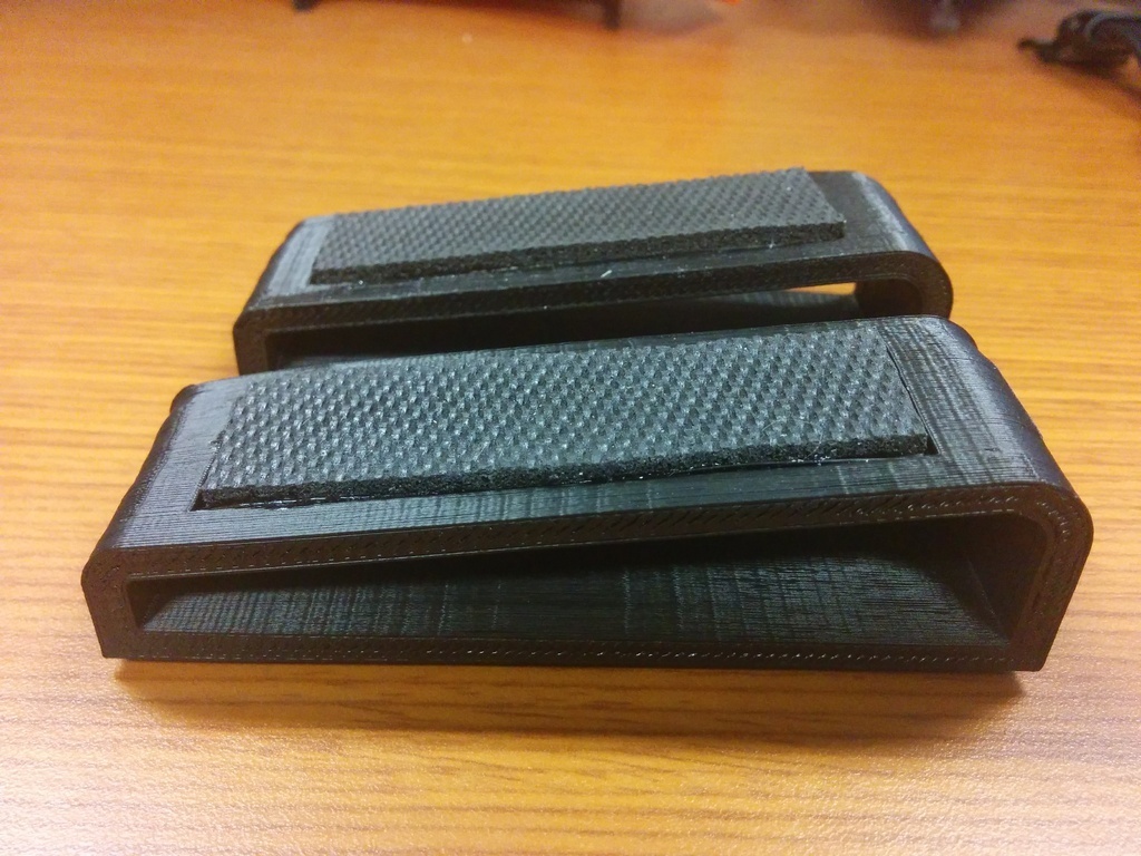 Free 3D file Laptop Wedge・3D printer design to download・Cults