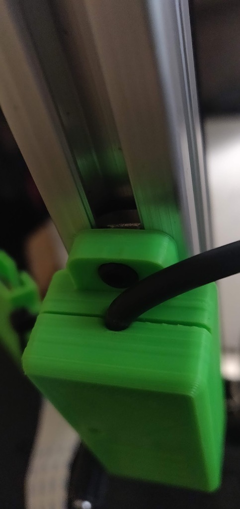 Free 3D file LM2596 8020 Ventilated Enclosure・3D printing idea to download・Cults