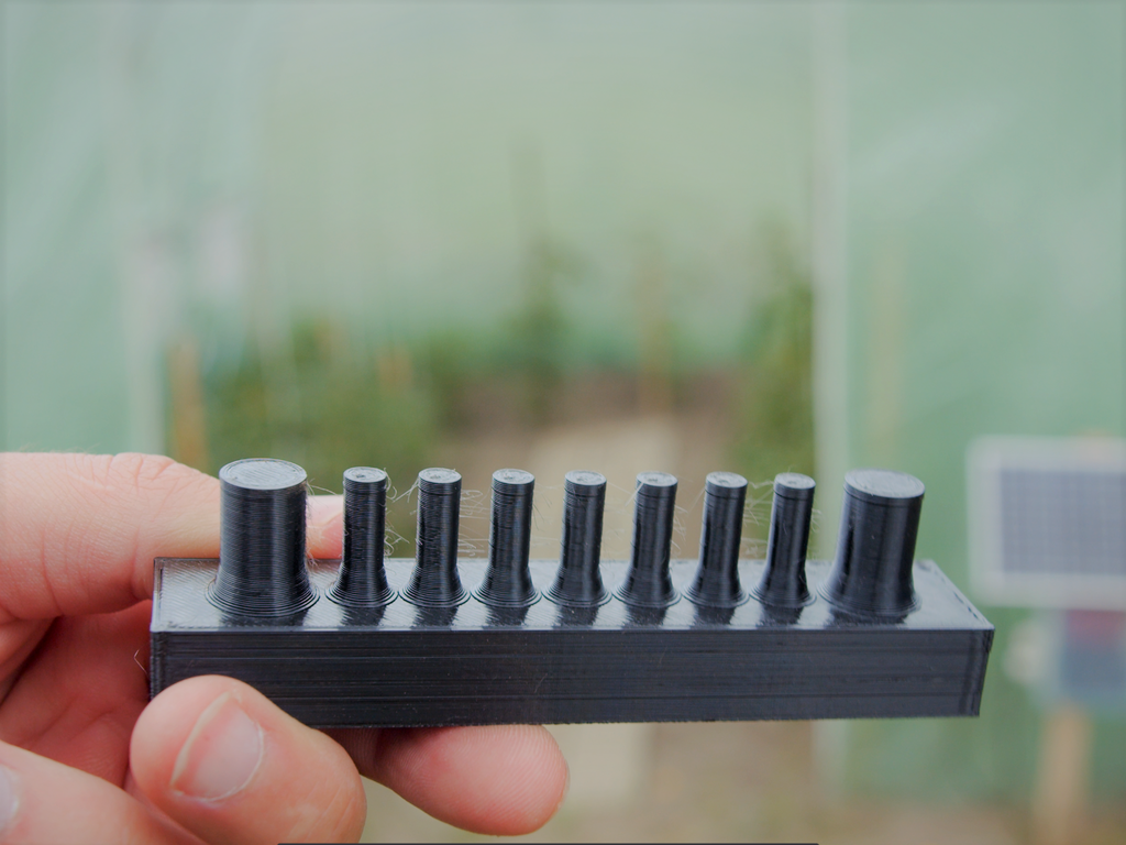 Free 3D file Irrigation system splitter・3D print design to download・Cults