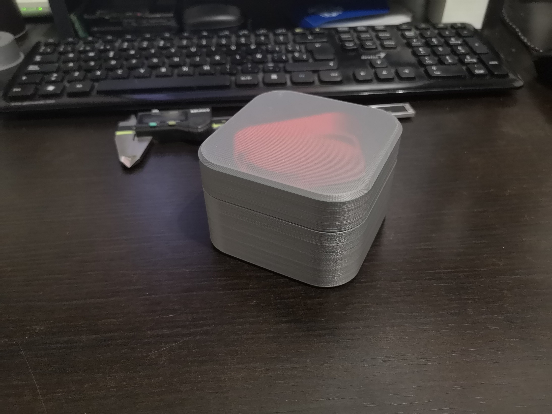 STL file SCREW CAP BOX・3D printer design to download・Cults