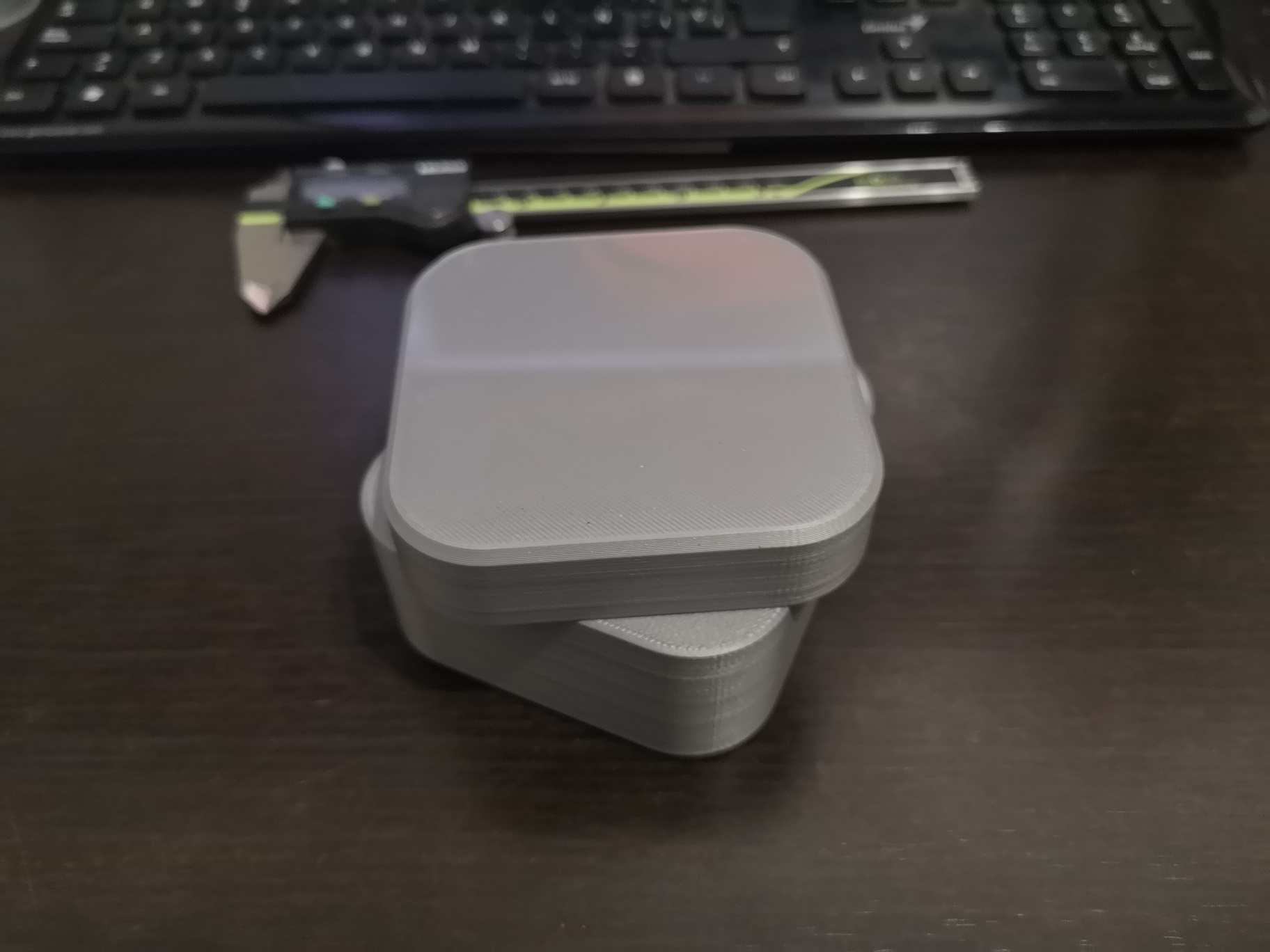 STL file SCREW CAP BOX・3D printer design to download・Cults