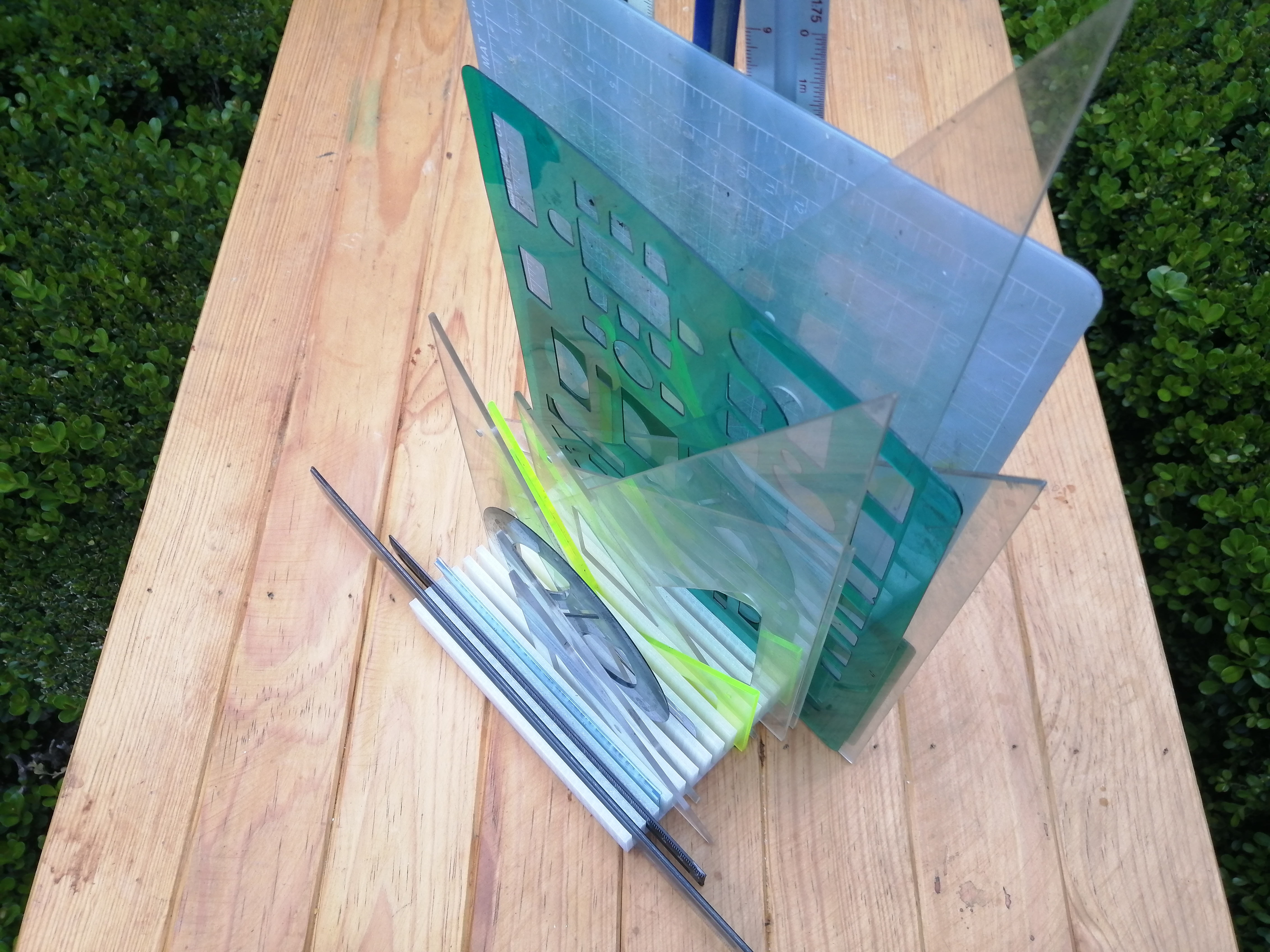 Archivo STL gratis Organizador de Reglas/ Rules Organizer・Plan ...