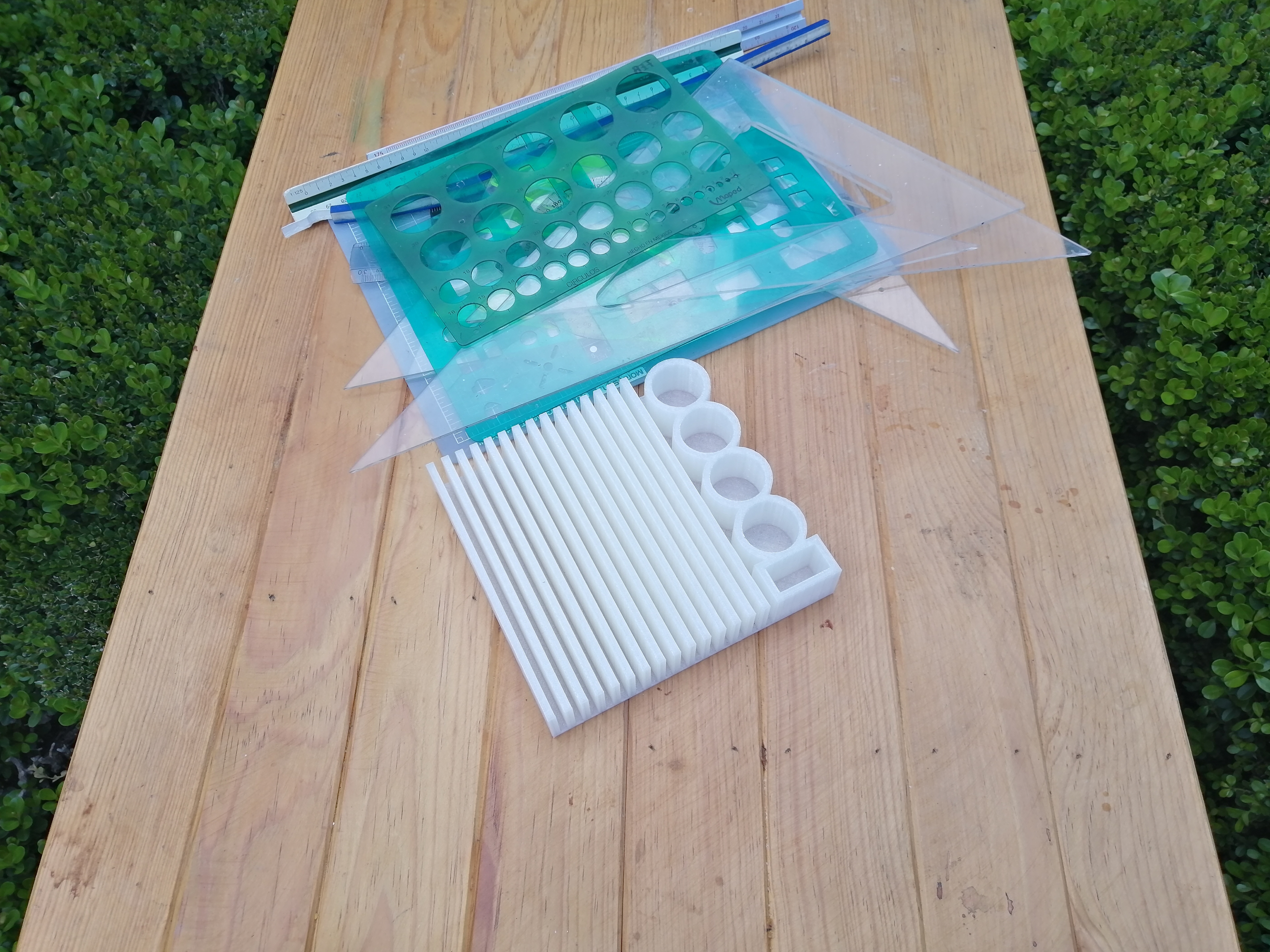 Archivo STL gratis Organizador de Reglas/ Rules Organizer・Plan ...