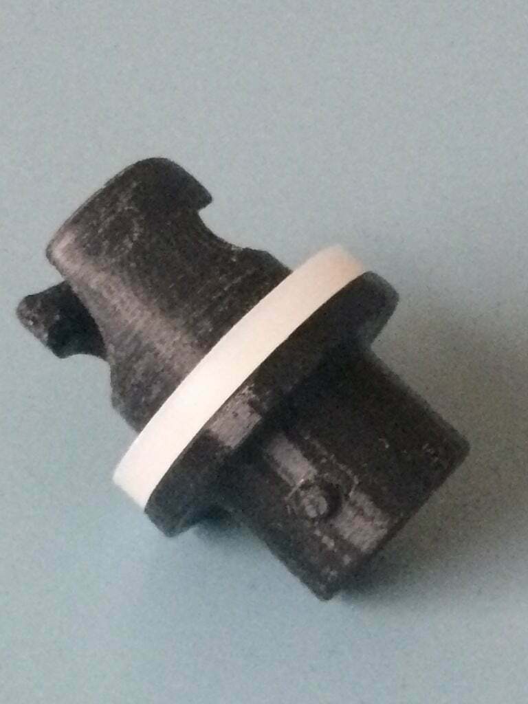 Free STL file Naish SUP pump connector・3D printing template to download ...