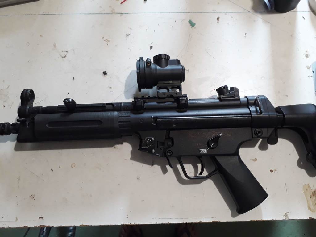 Free STL file MP5 handguard・3D printing template to download・Cults