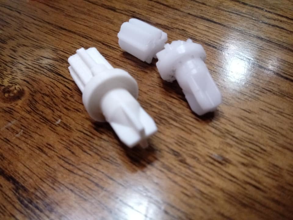 STL file Lower seat lock Ford Ranger・3D printable model to download・Cults