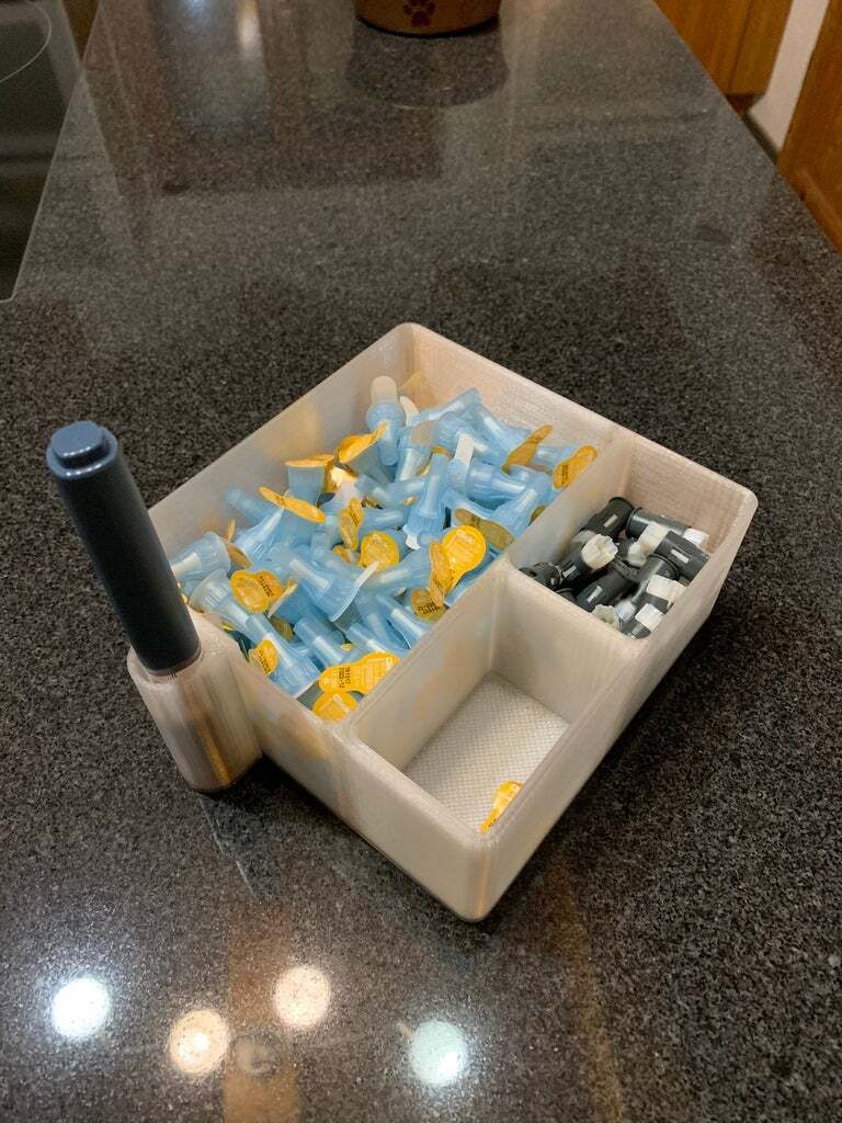 Free STL file Insulin Nadel box / Box Organizer・3D print model to ...