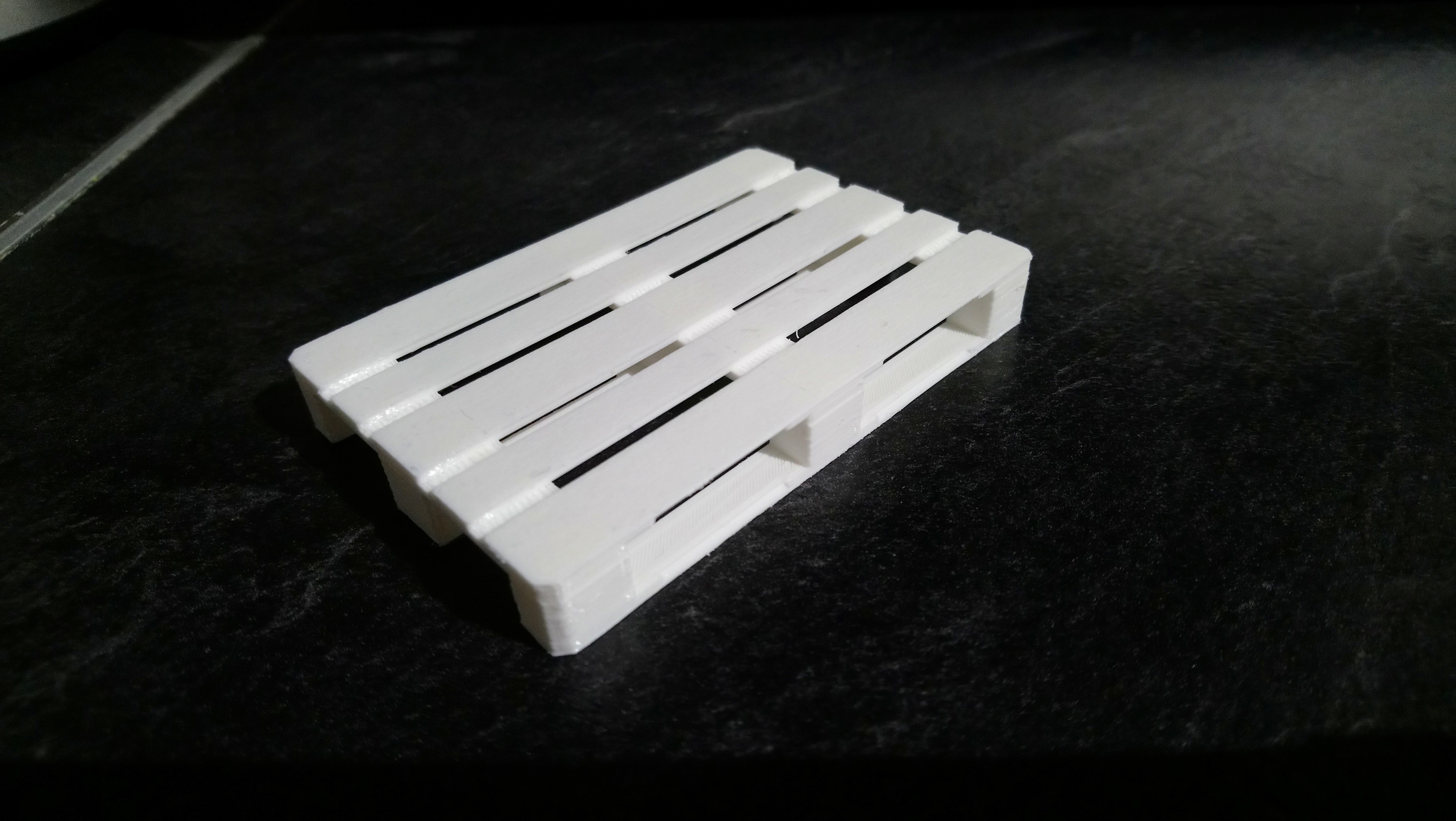 STL file Palette Europe 1/14・3D printing template to download・Cults