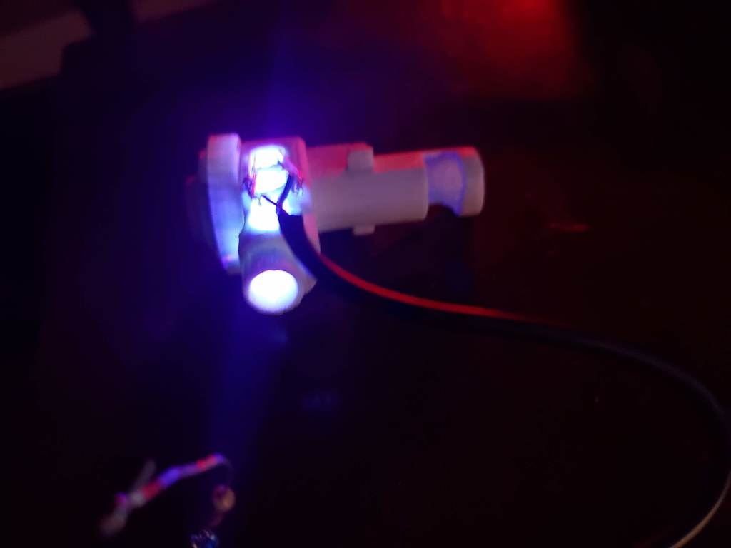 Archivo 3D gratis airsoft m4 hop up hutu hopup tracer unit 🔫・Modelo de ...