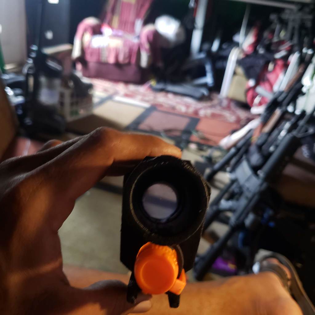 Free 3D file Big ol Mock scope with working reticle / hologram 🔫・3D ...