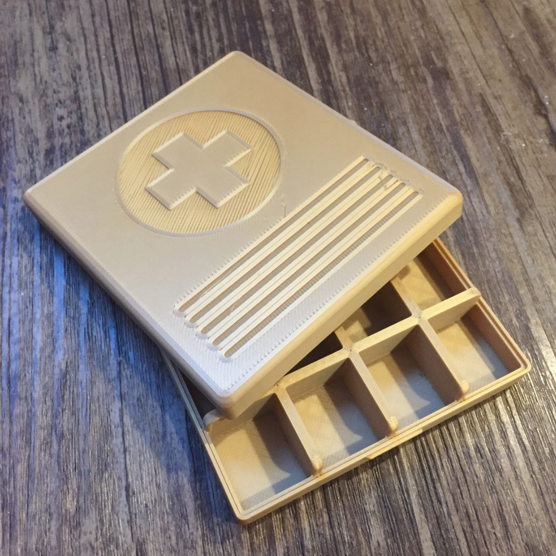 Download free STL file Pill box / Аптечка индивидуальная • 3D printing ...