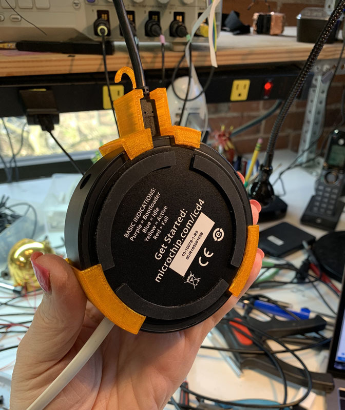 Free 3D file Microchip ICD4 Hanger・3D print object to download・Cults