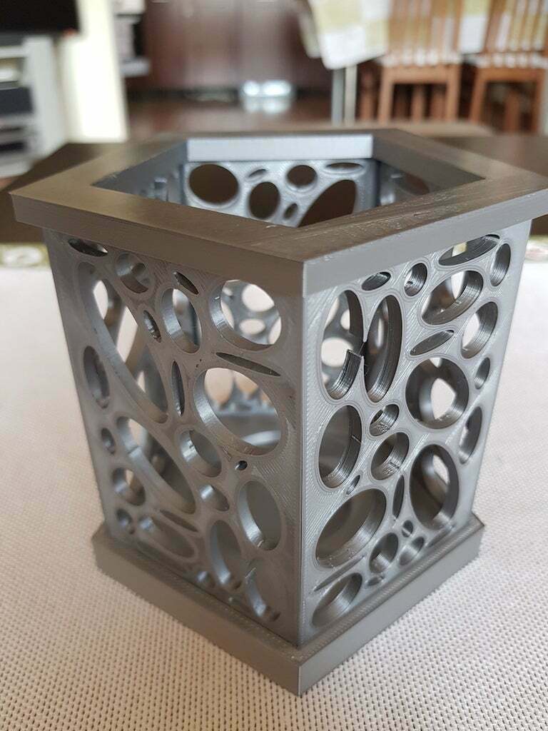 Free STL file Tea Light Lantern 🫖・3D printable model to download・Cults