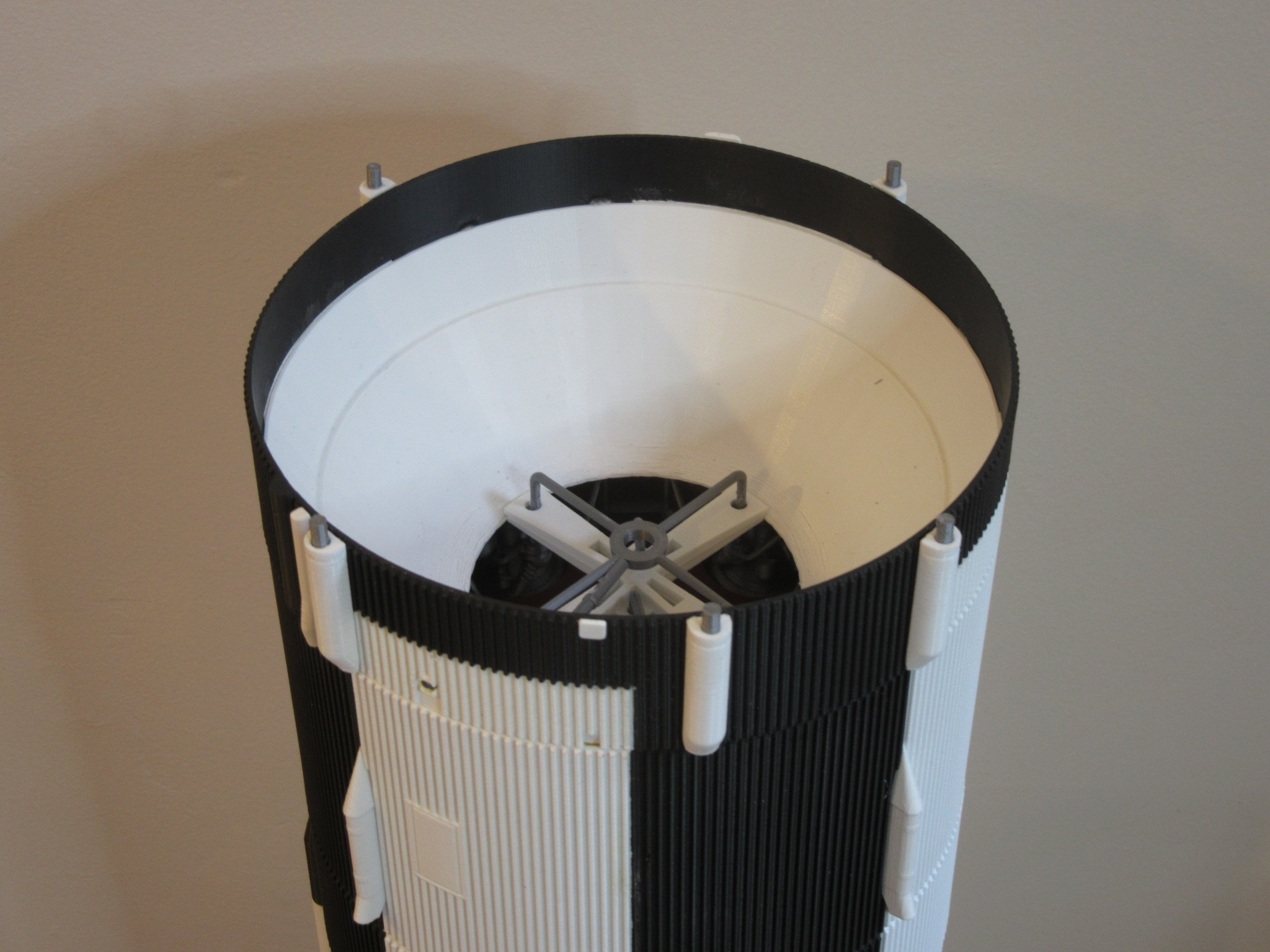 STL file apollo 15 saturn 5 pack 2/4 stage S2 🚀・3D printing template to ...