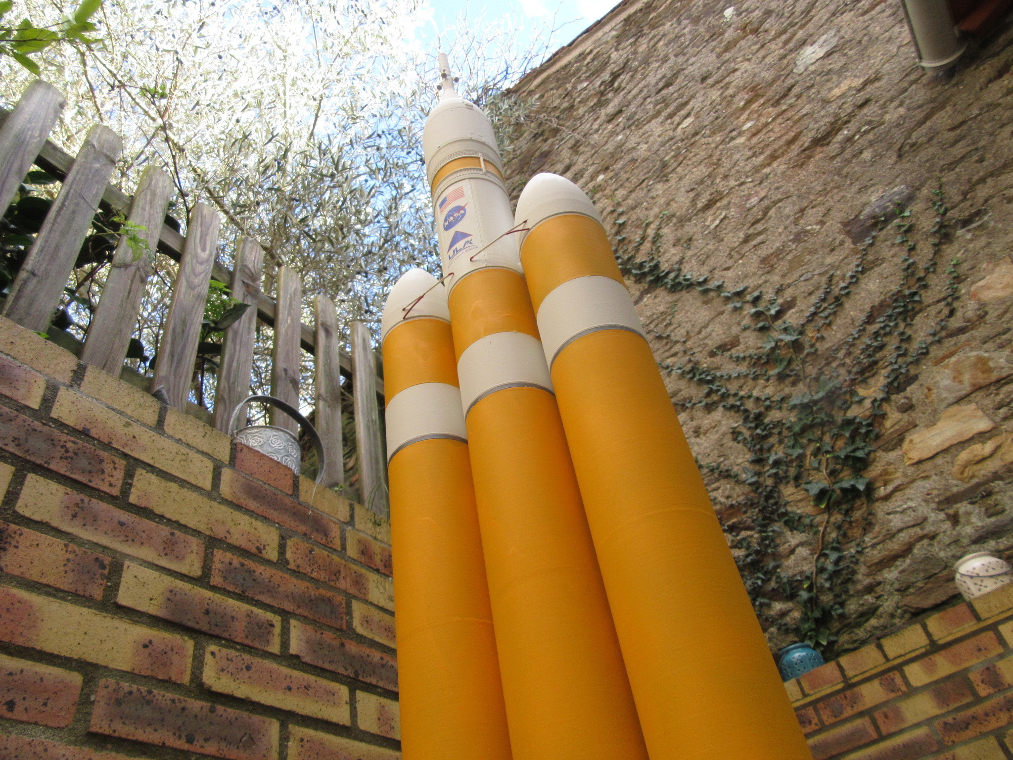 STL file DELTA IV HEAVY Exploration Flight Test 1・3D printing design to ...