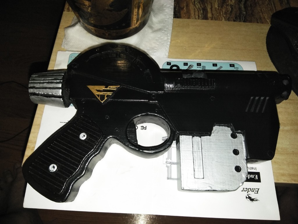Free STL file Judge Dredd Lawgiver pistol・3D printable model to ...