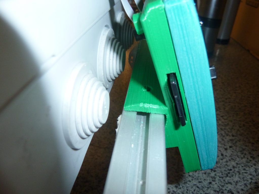 Free 3D file Reprap Full Graphic LCD case for 20x20 aluminum profile 🔧 ...