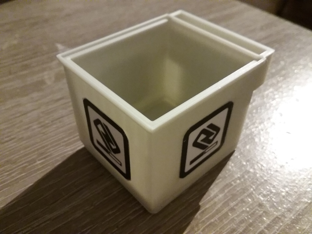 Free STL file Cozmo anki container・Template to download and 3D print・Cults