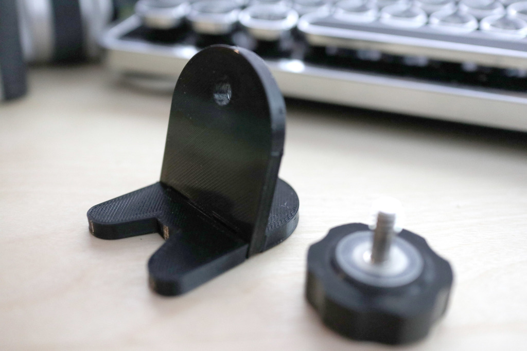 Free 3D file Sony HDR-AS50R stand for RM-LVR3 remote monitor・3D print object to download・Cults