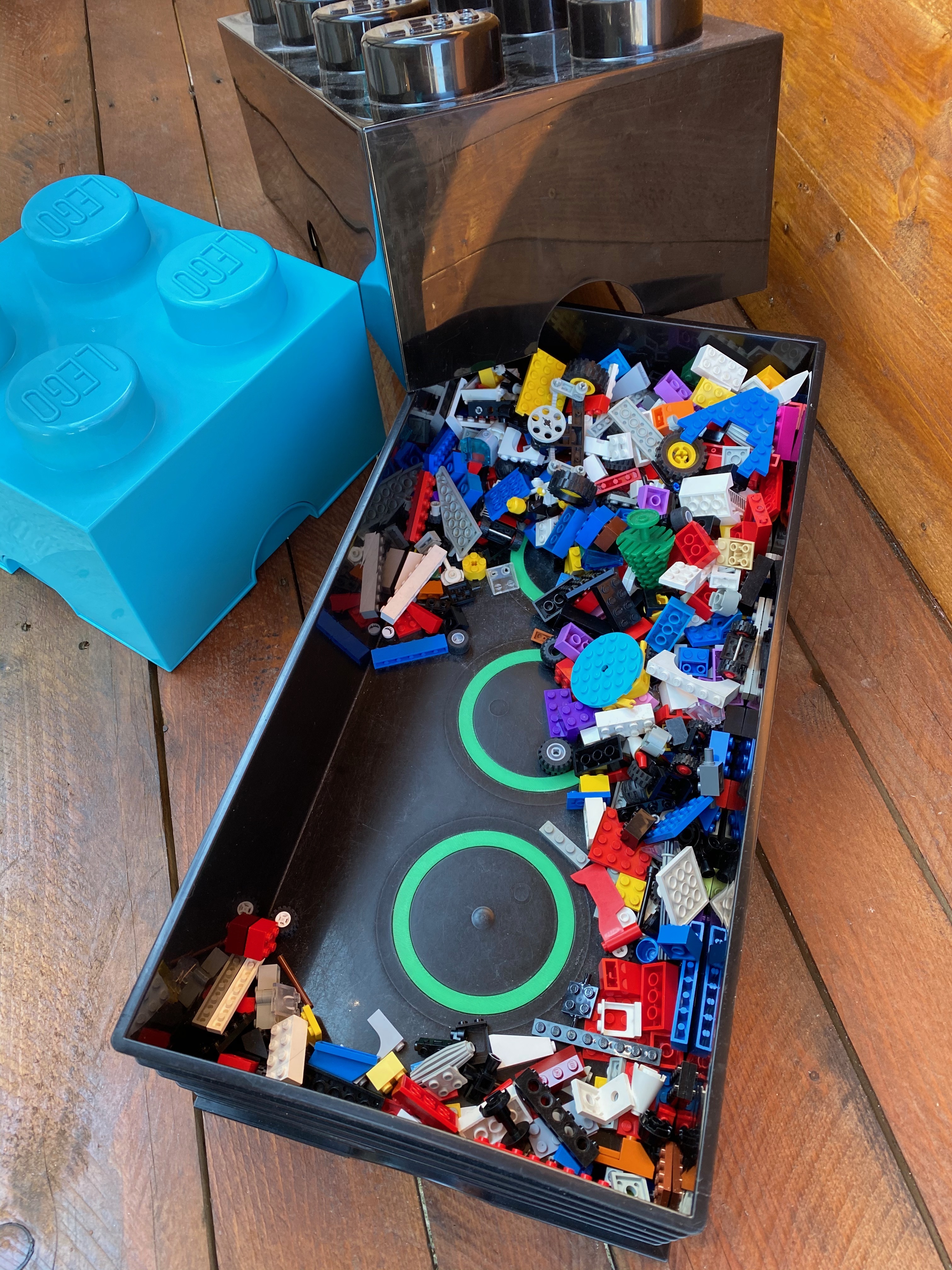 Free STL file Upgrade ring for Lego storage box 💍・3D printer design to ...