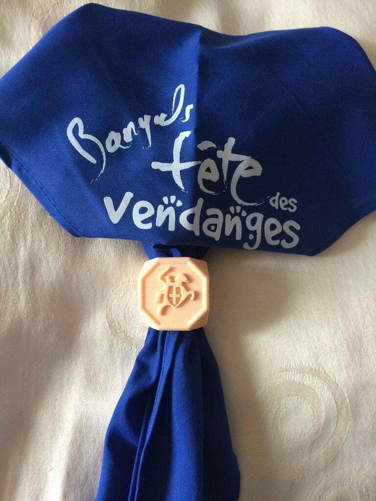 Free STL file templar neckerchief・Object to download and to 3D print・Cults