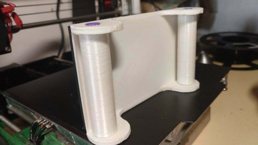 Free STL file Filament roll holder molon 🪢・3D print model to download・Cults