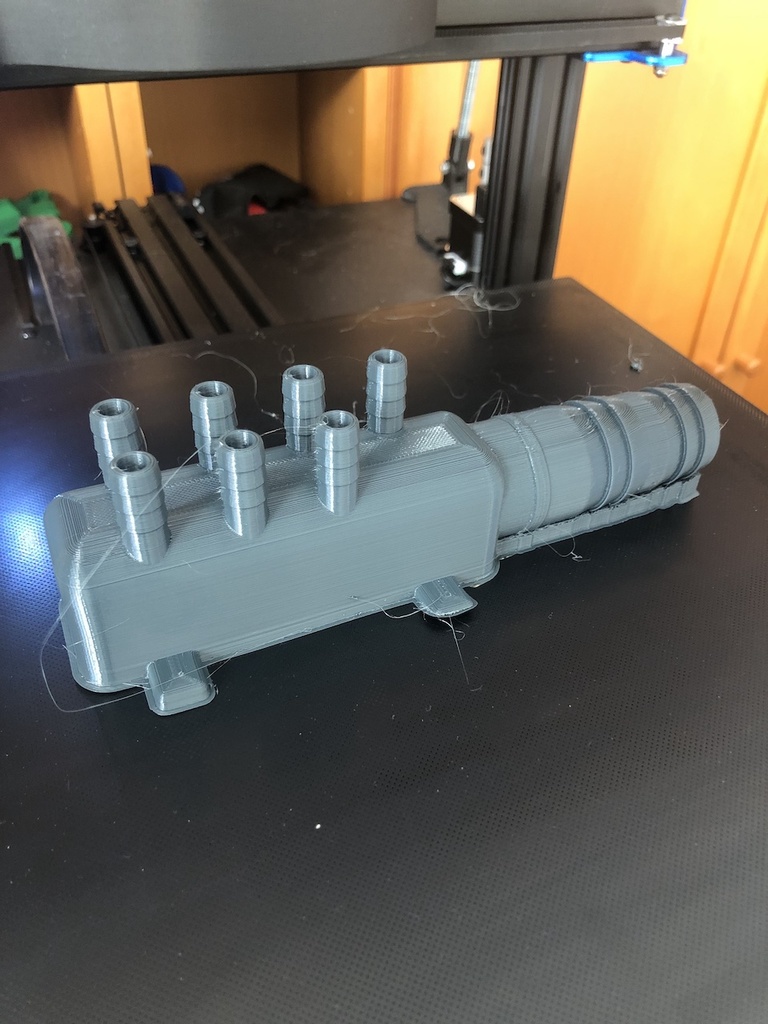 Free 3D file SPA manifold for 7 hoses・Template to download and 3D print ...