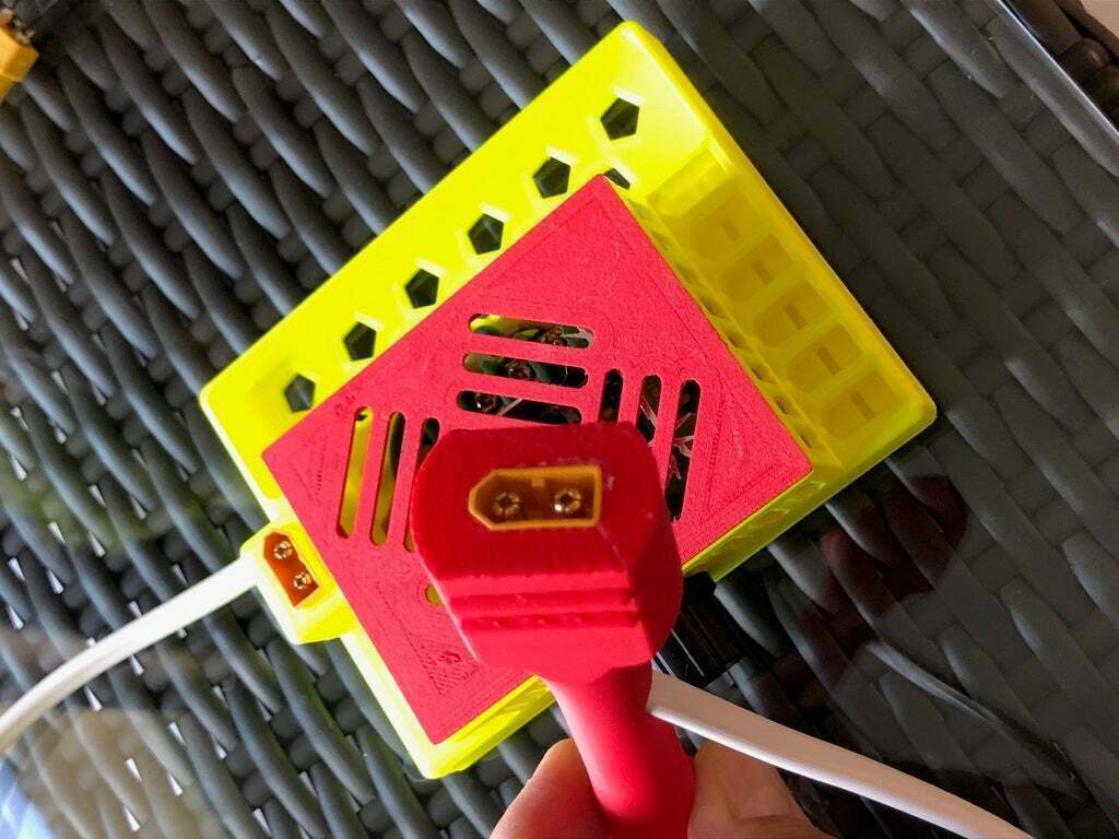 Free STL file Foam Cutter remix for standard XT60 plugs 🛠️・3D printing ...