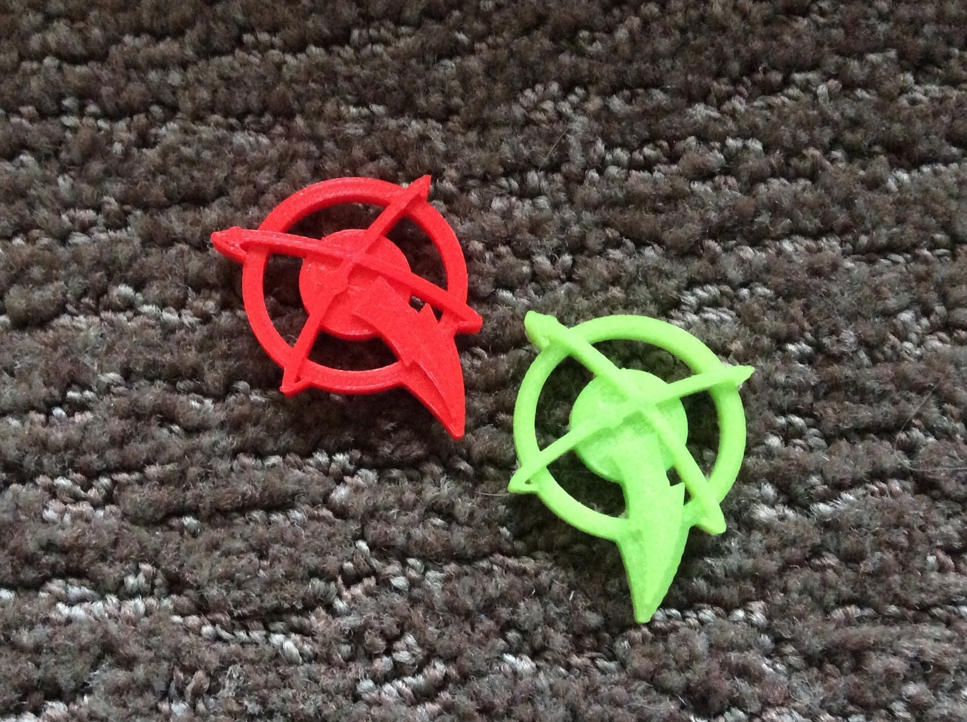 Free STL file Ratchet and Clank: cpt qwark logo・3D printable design to ...