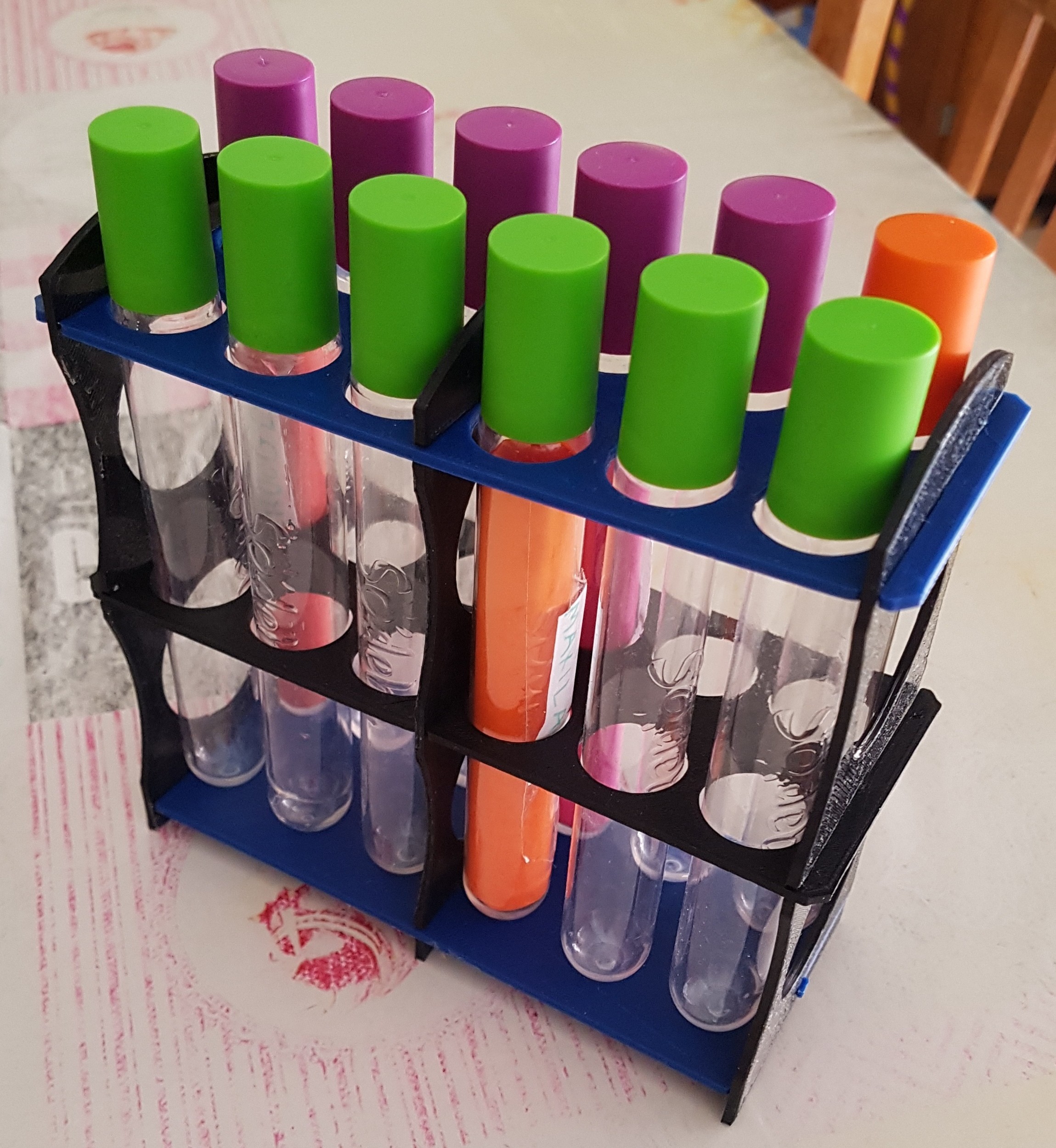 Fichier STL Support Eprouvettes・Modèle à imprimer en 3D à télécharger・Cults