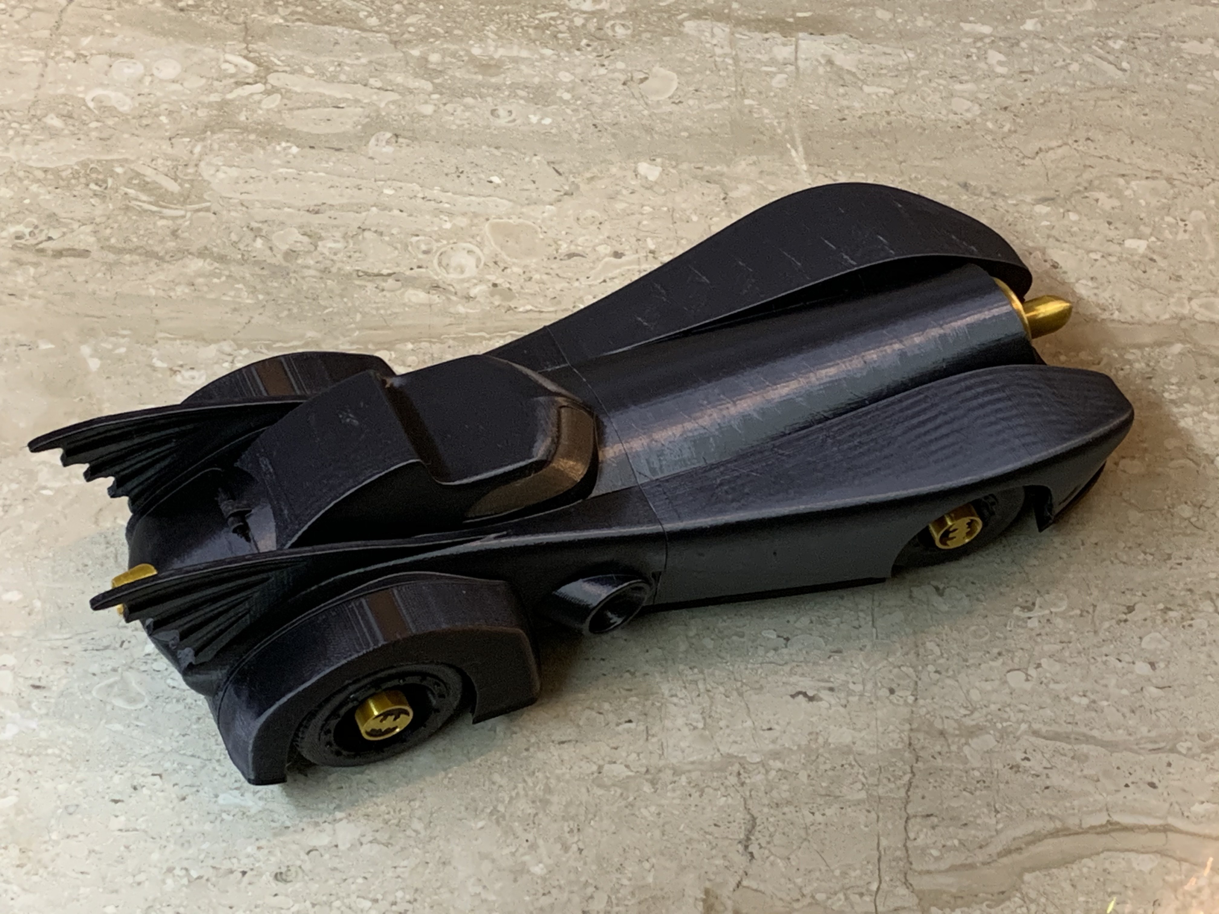 3D file RC CAR ' batmobile 1989' 🚗・3D printer model to download・Cults