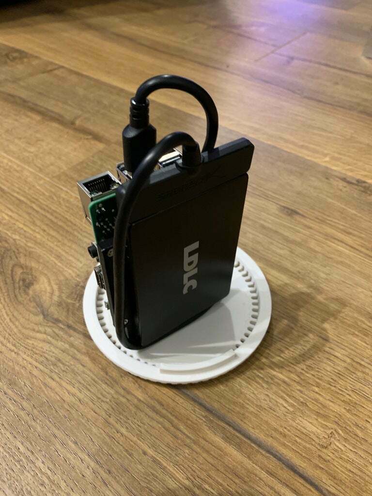 Free STL file MacPI Pro XL RPi PI3 + SSD Mount・3D printing design to ...