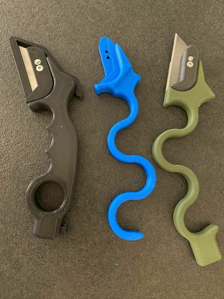 Free 3D file Karambit Multi-Tool 🔪・3D printable model to download・Cults