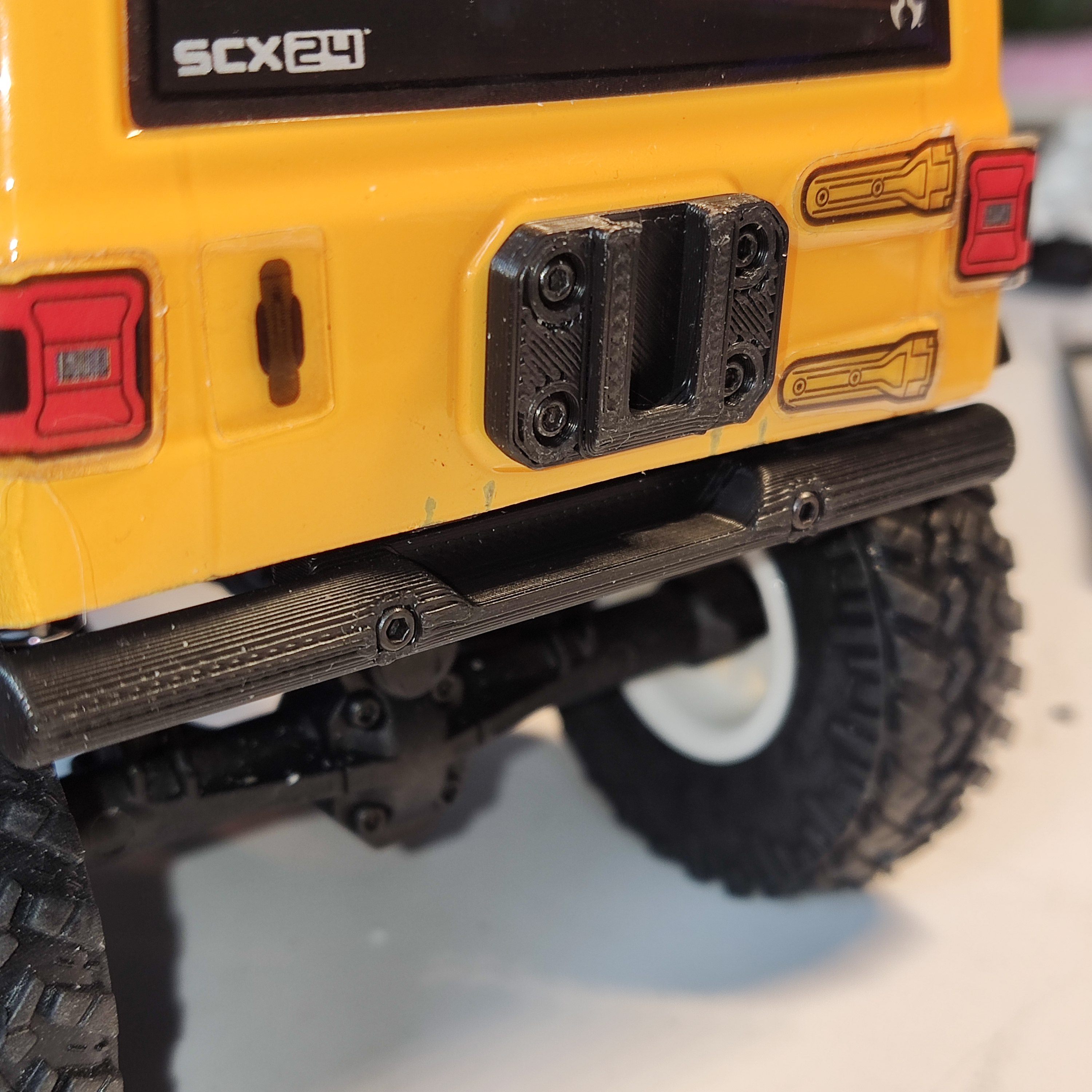 STL file Axial Scx24 Jeep front and rear bumpers pipe style・Template to ...