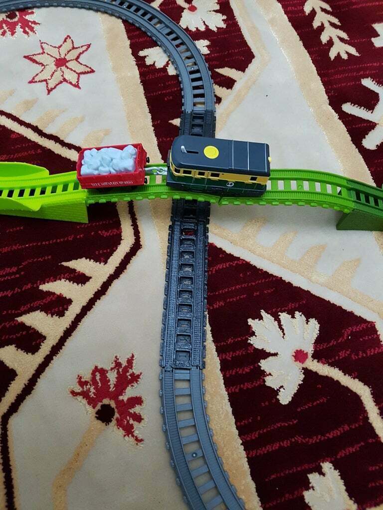 Free STL file Thomas TrackMaster & wooden road connection 🪵・3D ...