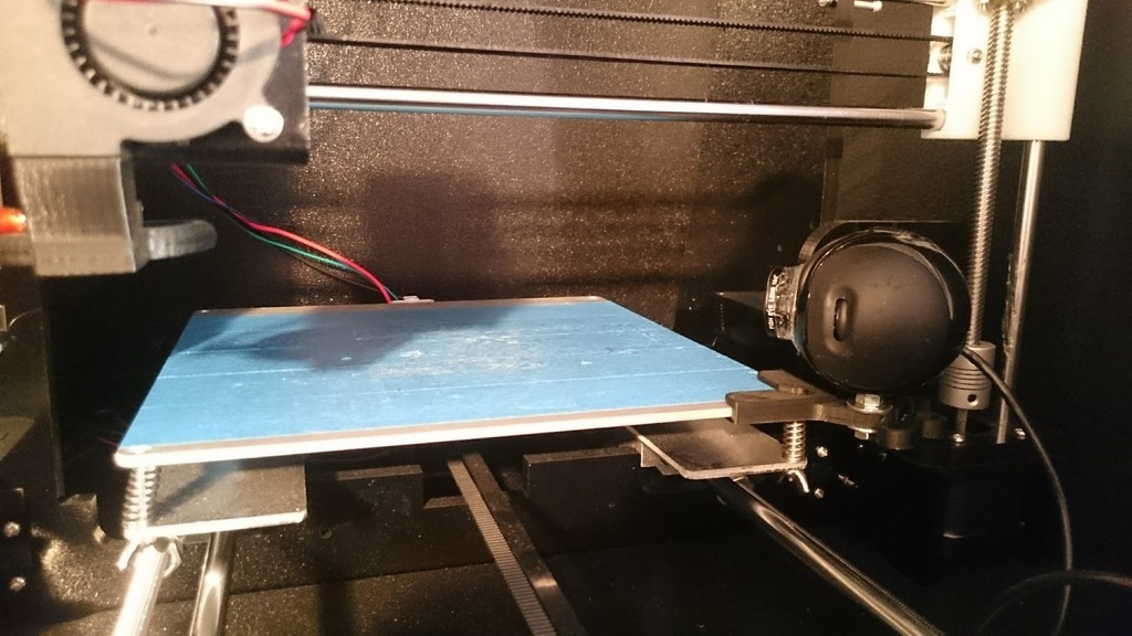 Fichier 3D gratuit Support de caméra pour Logitech QuickCam S7500 🧞‍♂️ ...