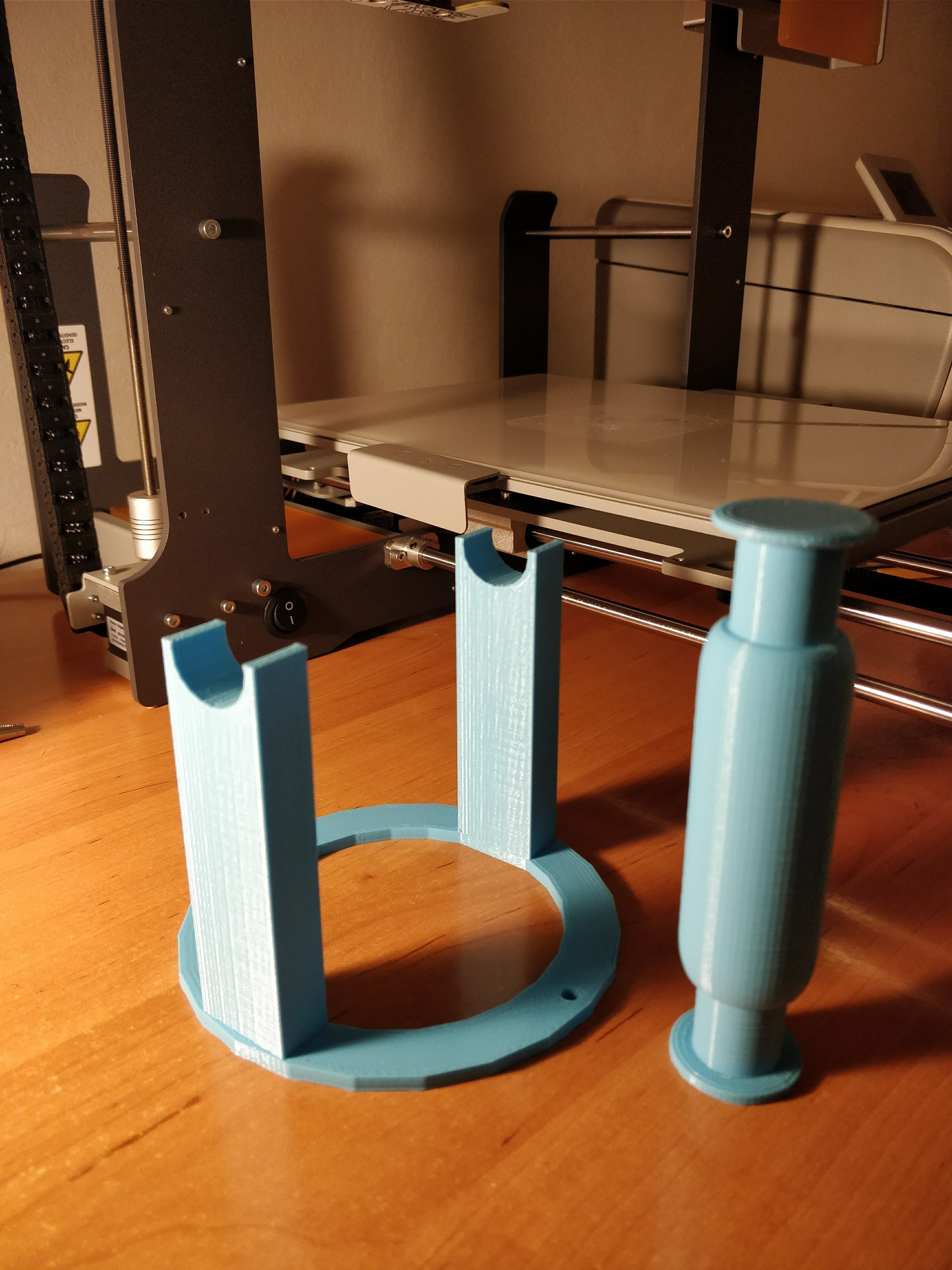 Free STL file Support for filament roll・3D printer design to download・Cults