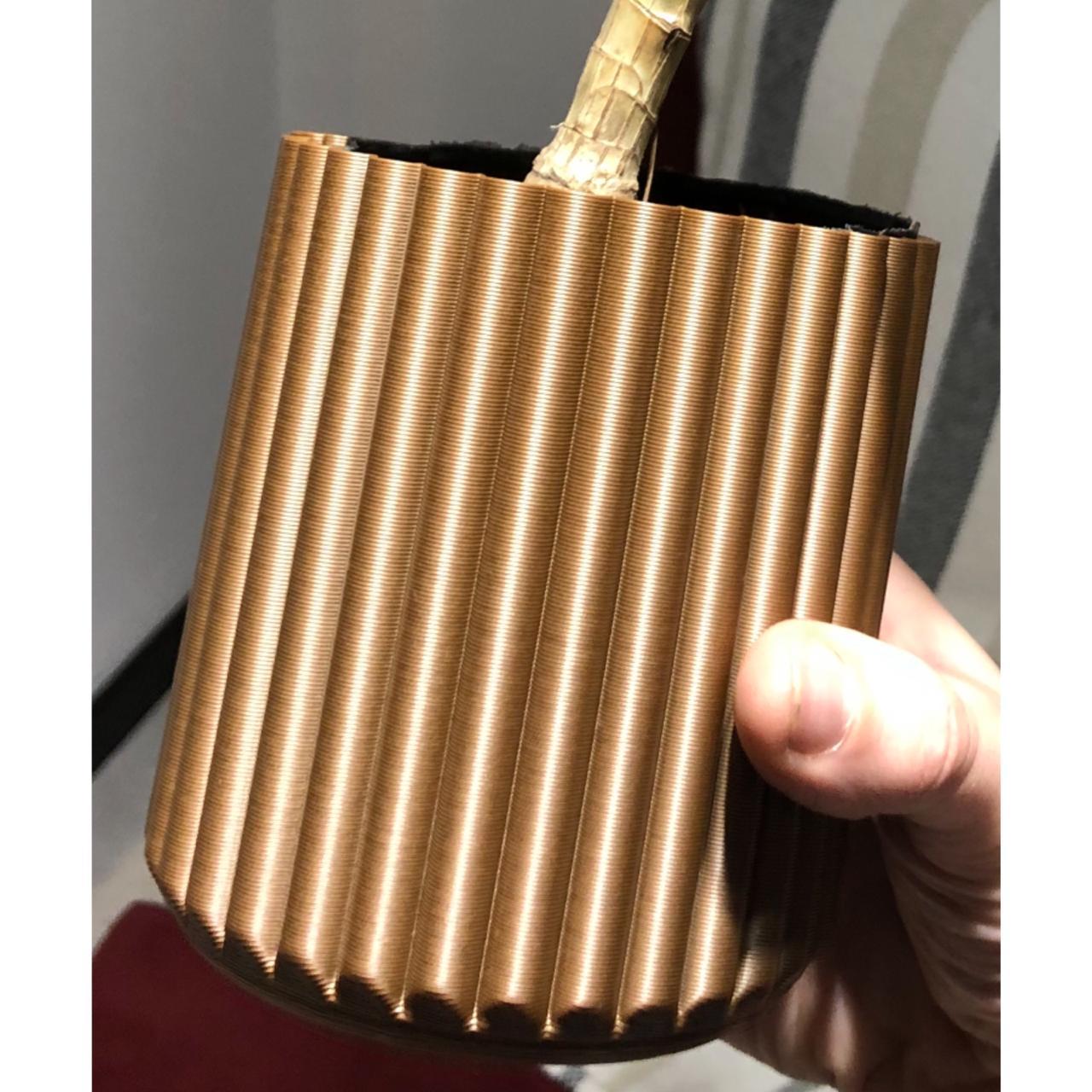 Free STL file Pot C1・Model to download and 3D print・Cults