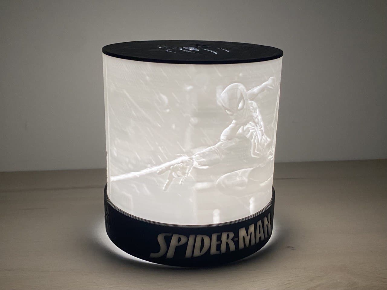 STL file SPIDER-MAN LAMP 🔦・3D printable model to download・Cults