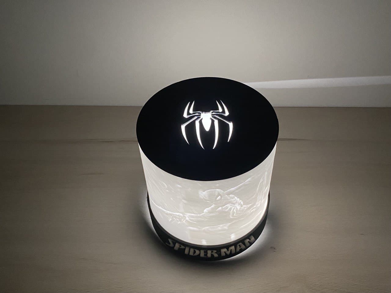 STL file SPIDER-MAN LAMP 🔦・3D printable model to download・Cults