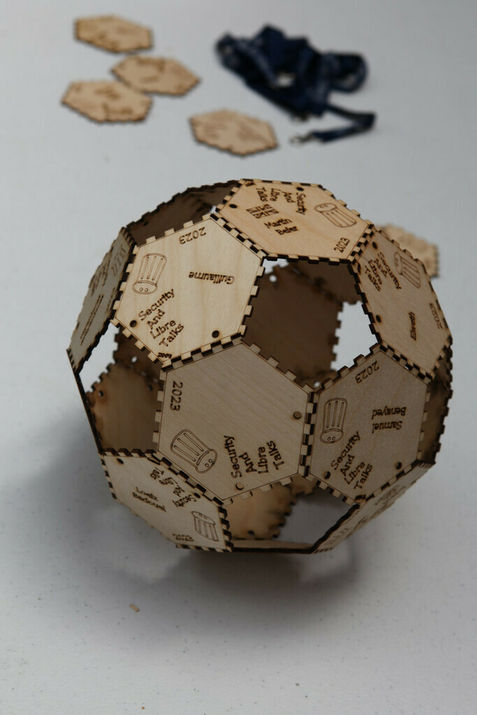 Free 3D file Laser cut conference badges V4 📛・3D printer model to ...