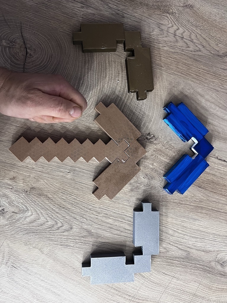Free 3D file Minecraft PickAxe・3D printable object to download・Cults