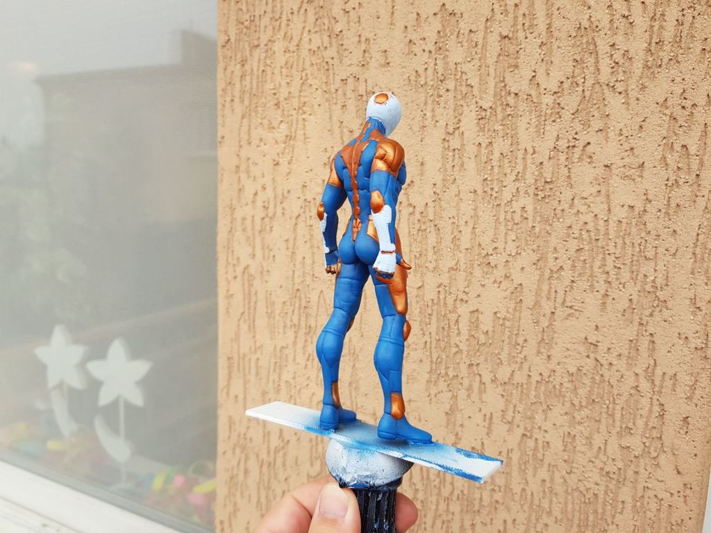 Archivo 3D gratis Stand de Zorro Gris Ninja con la mano cortada de ...