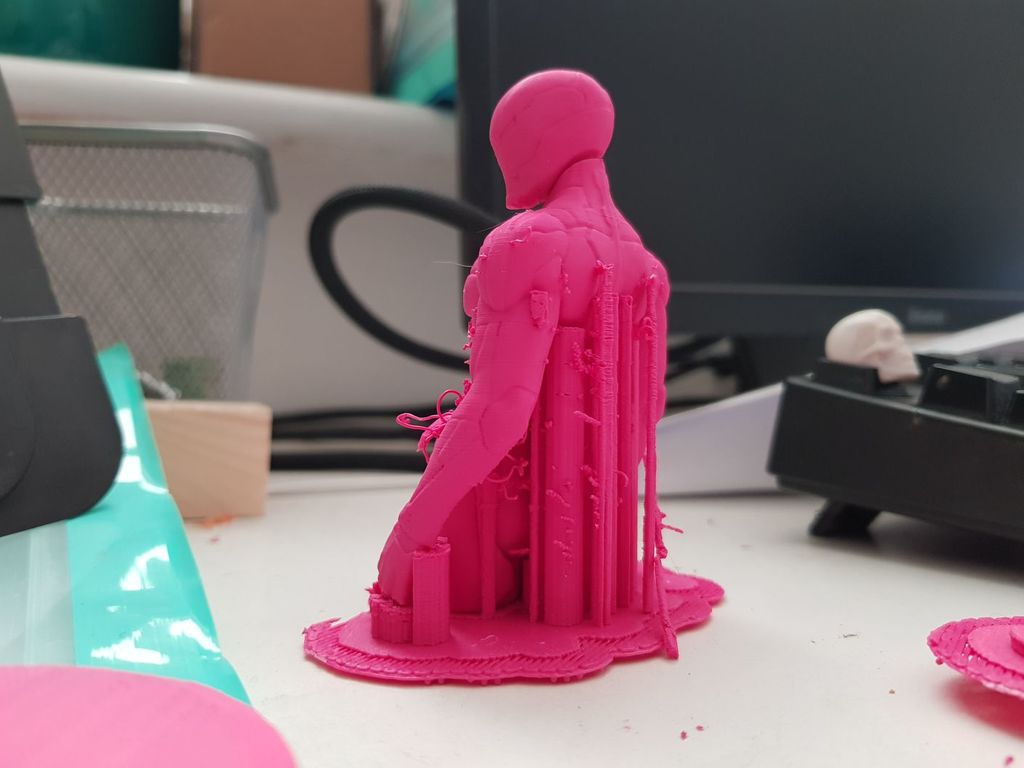 Archivo 3D gratis Stand de Zorro Gris Ninja con la mano cortada de ...