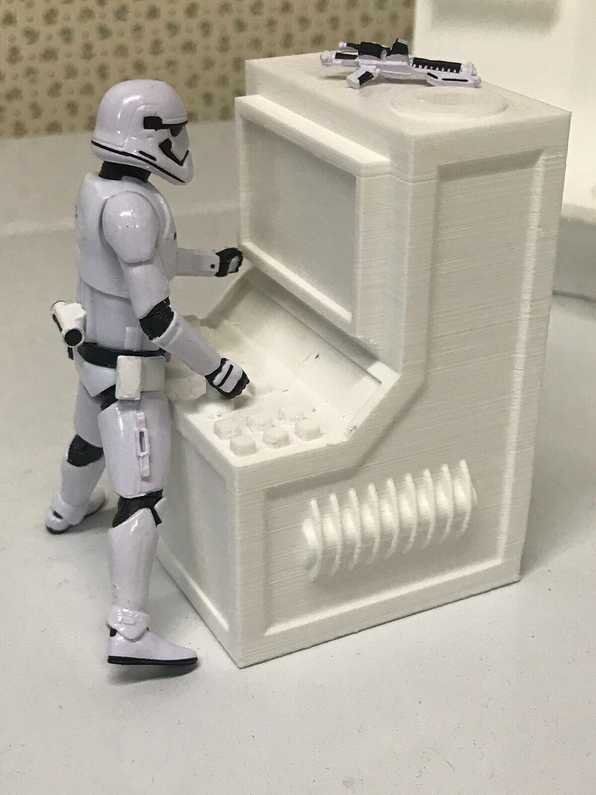 STL file Star Wars Computer Station (Small)・3D print design to download ...
