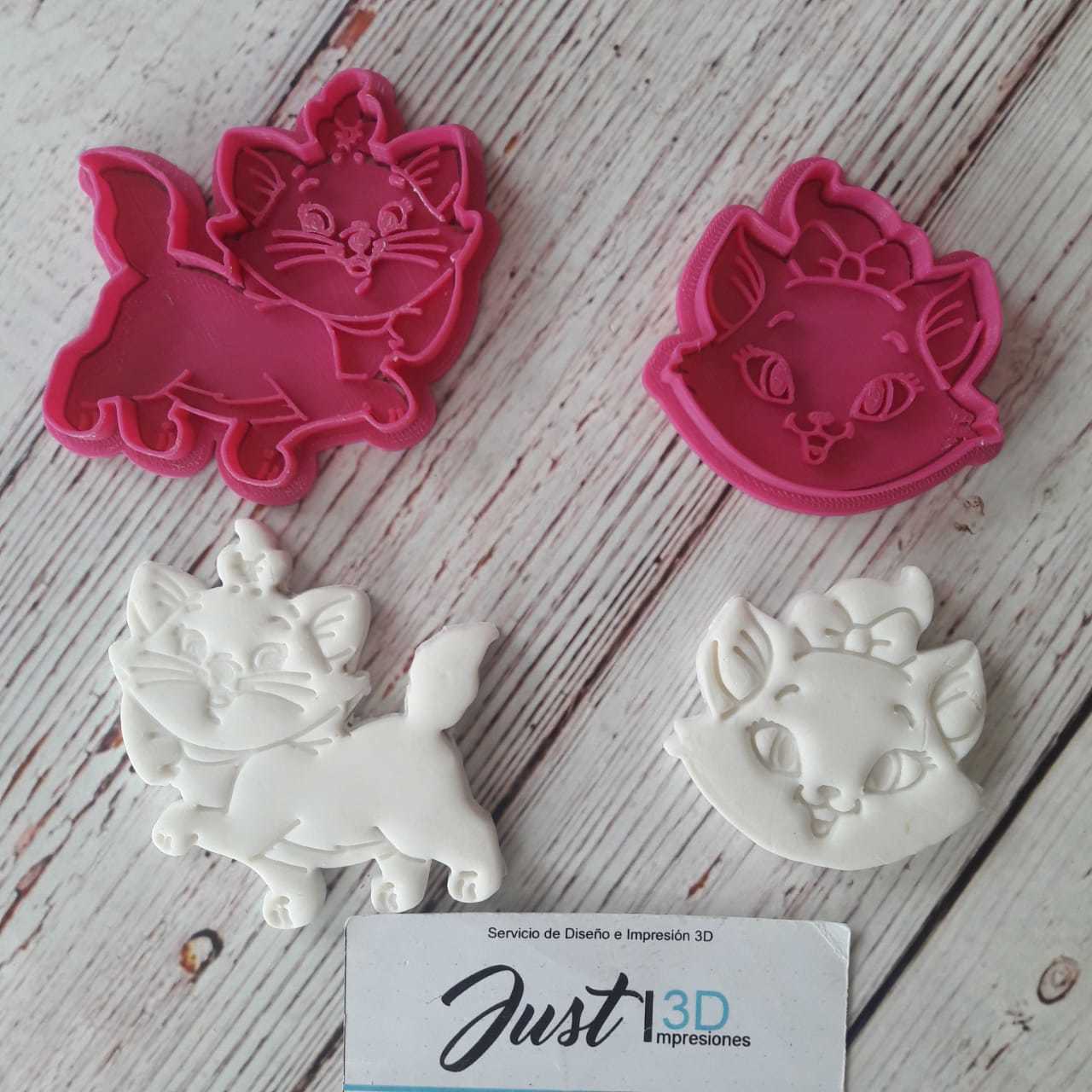 STL file GURRUMINA KITTEN 🐱・3D printing model to download・Cults