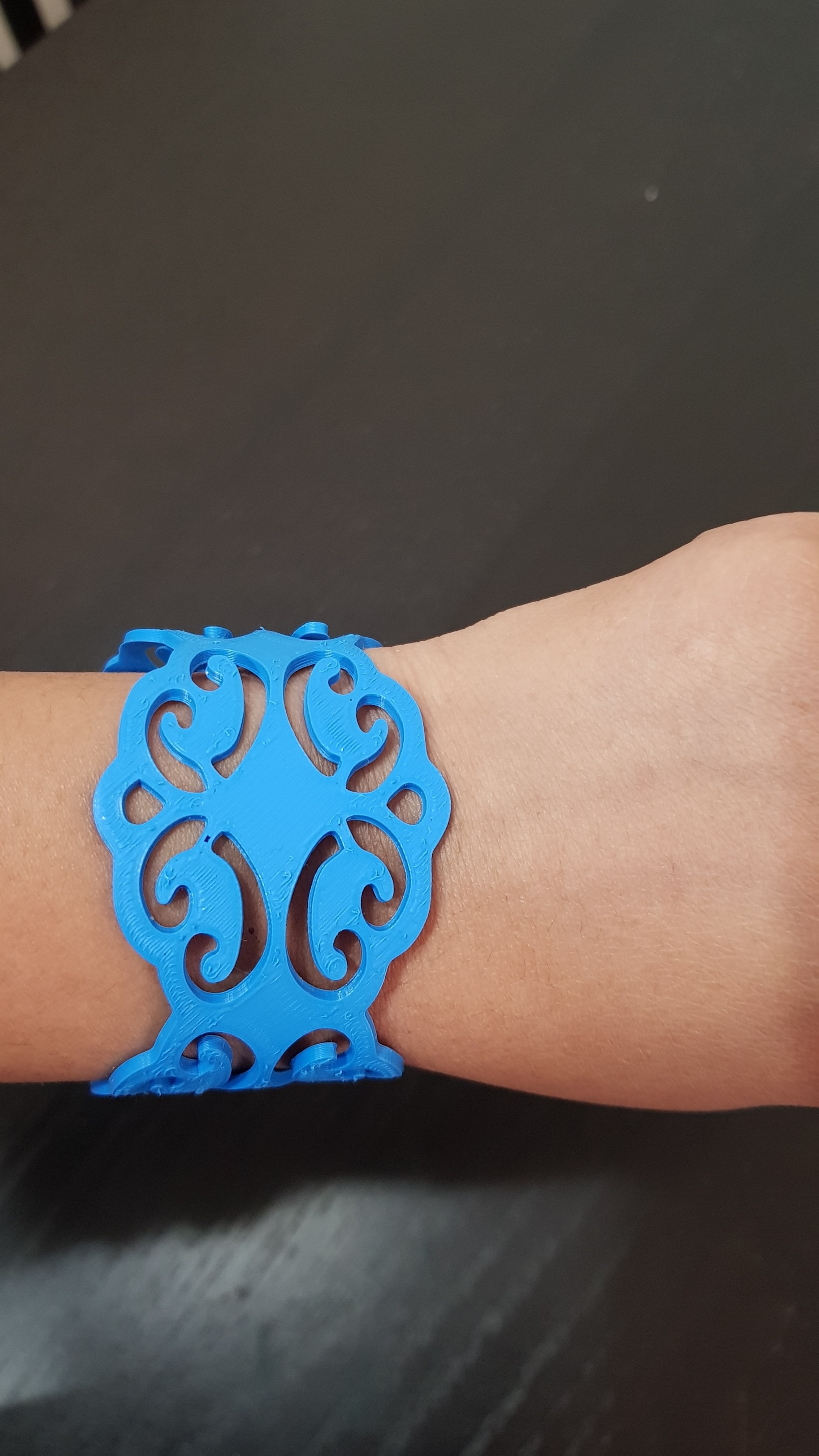 STL file Bracelet 💫・3D print design to download・Cults